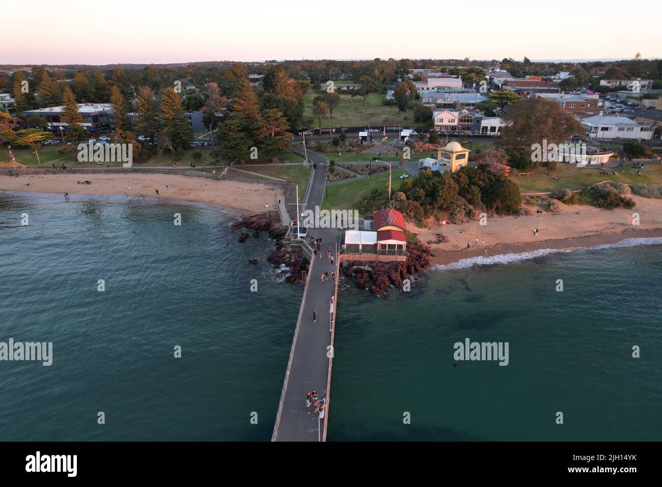 A beautiful scenery with a beach and pier on Philip Island, Melbourne ...