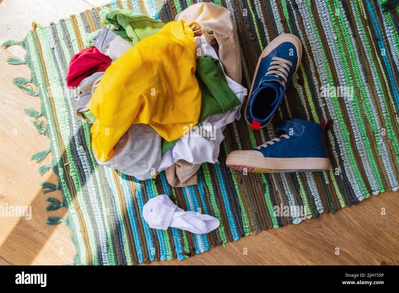 Mess in wardrobe and dressing room hi-res stock photography and images ...