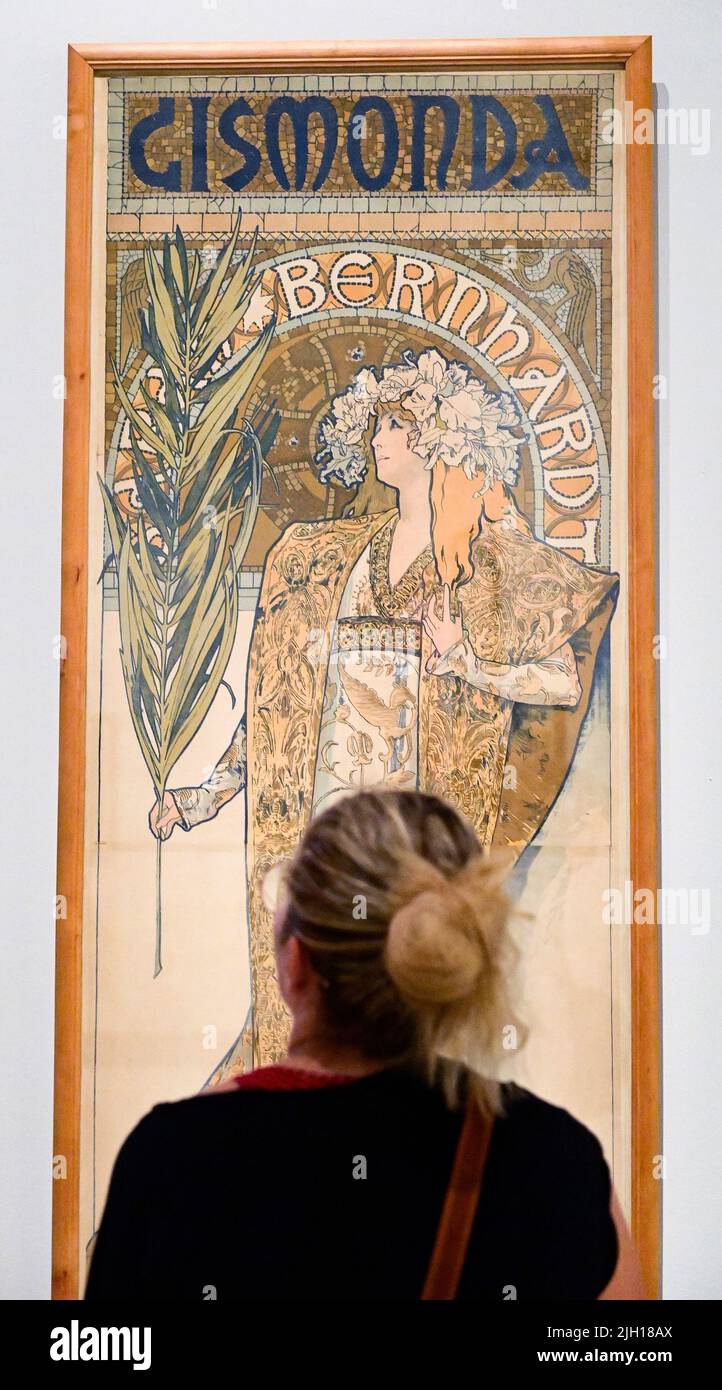 Alphonse mucha family hi-res stock photography and images - Alamy