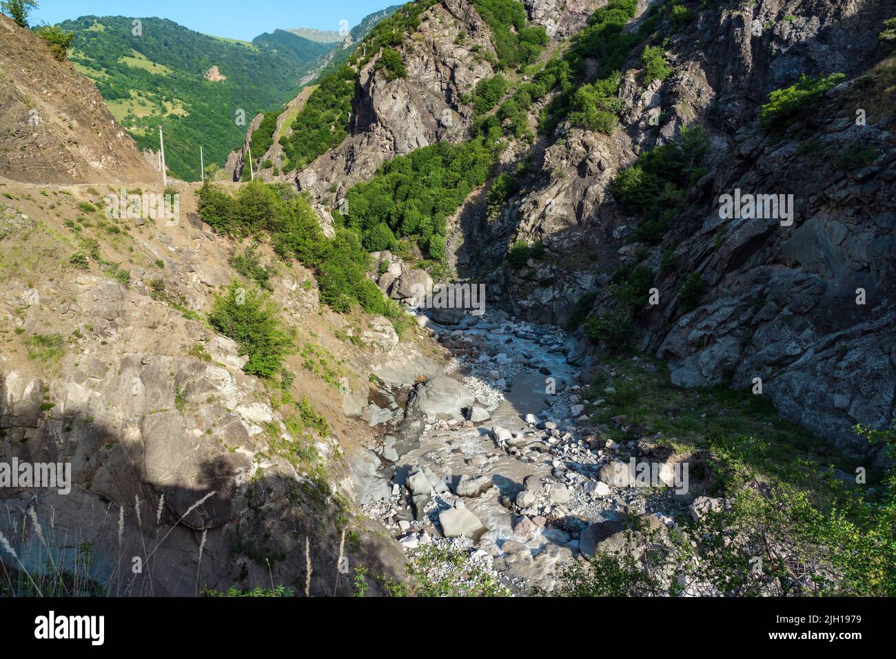 Narrow fast flowing river hi-res stock photography and images - Alamy