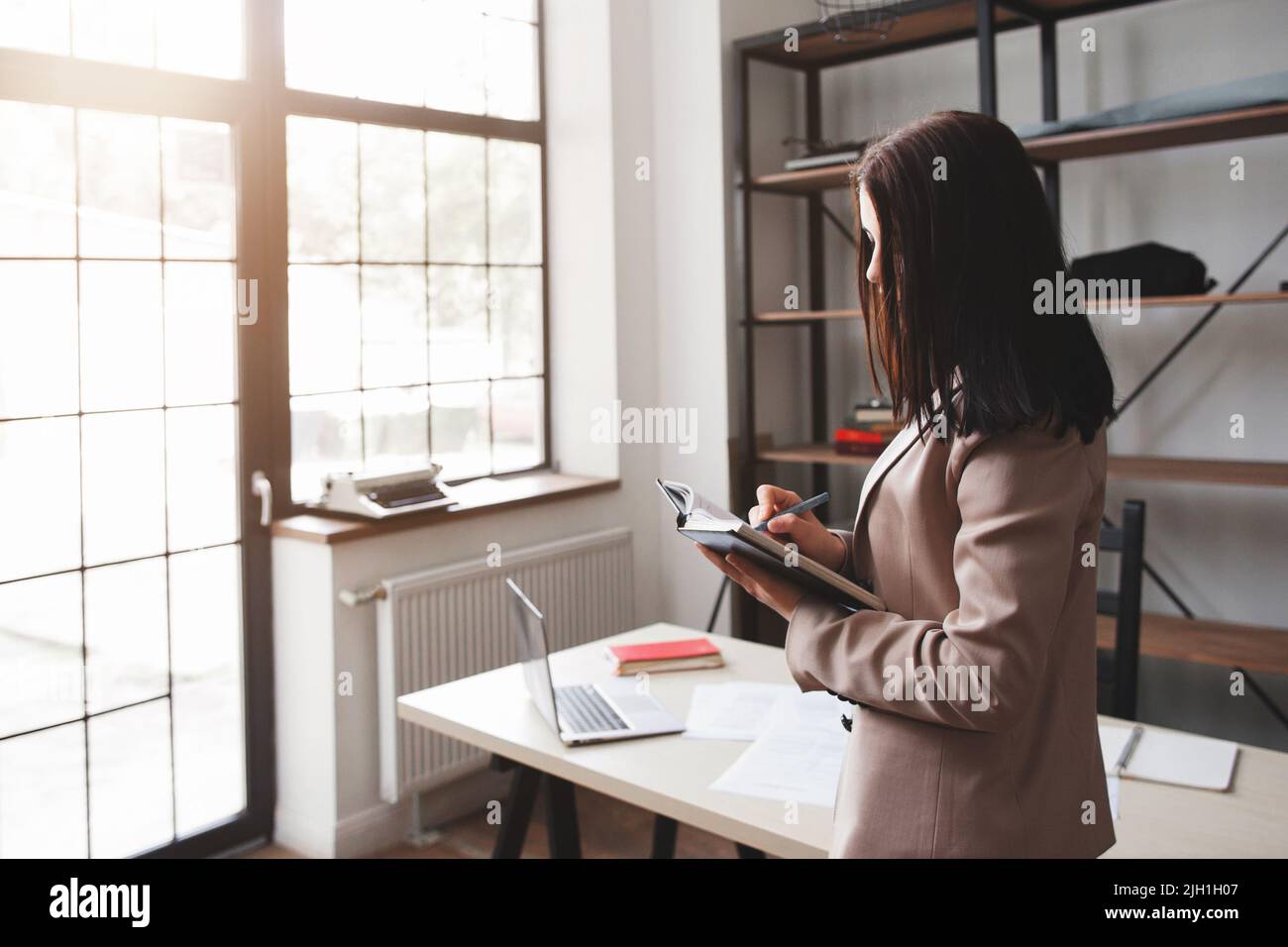 Occupation list hi-res stock photography and images - Alamy