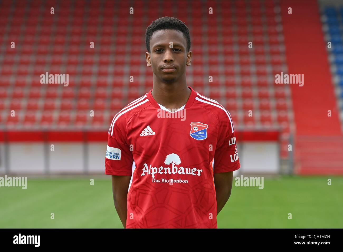 Mashigo boipelo spvgg unterhaching hi-res stock photography and images ...