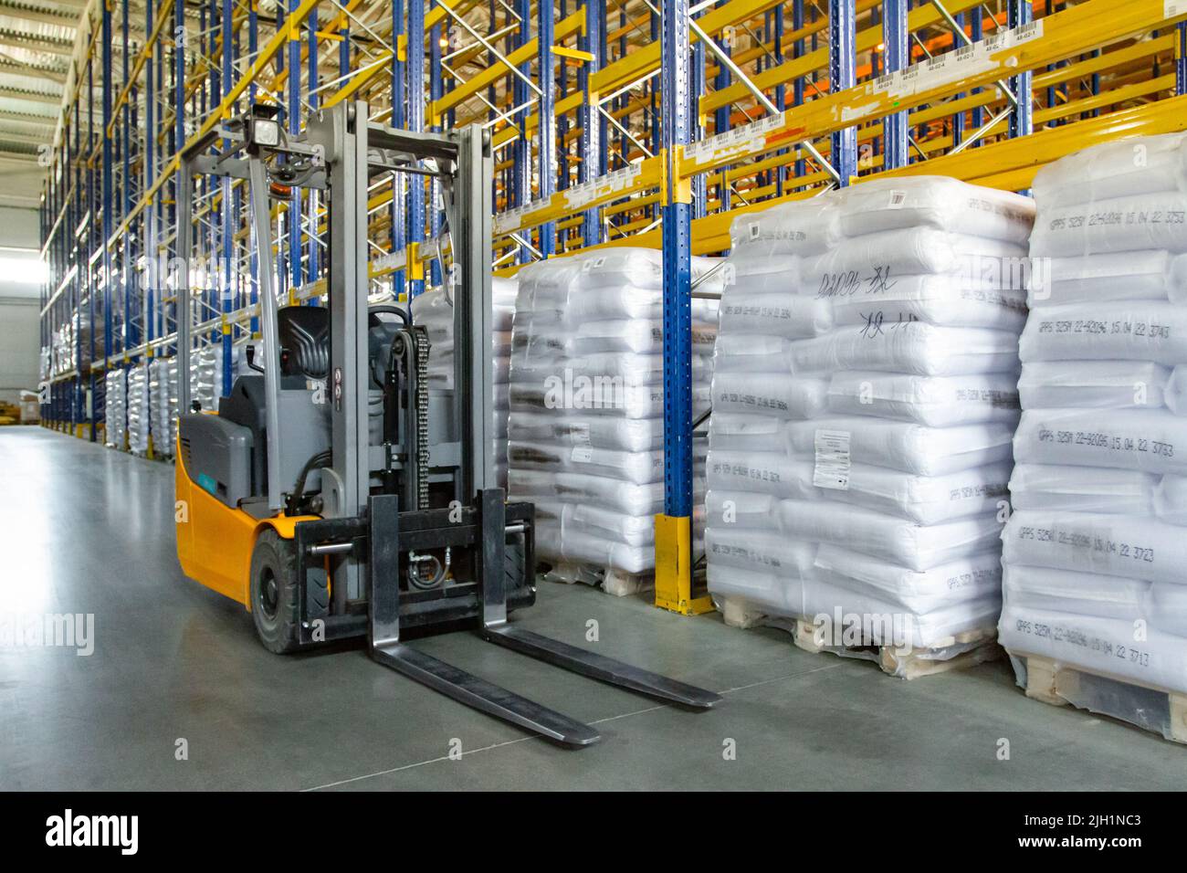 Stacker forklift warehouse hi-res stock photography and images - Alamy