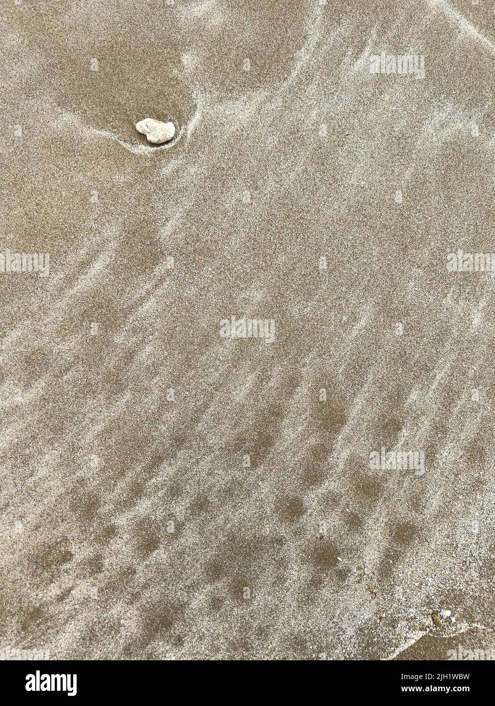 Small wave hi-res stock photography and images - Alamy