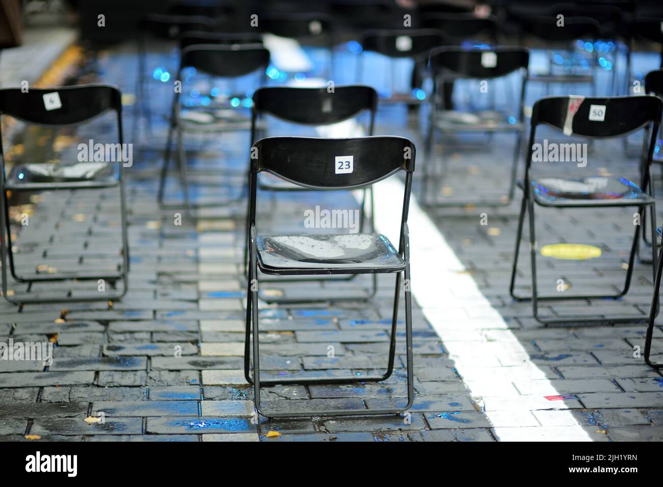 Portable seating hi-res stock photography and images - Alamy