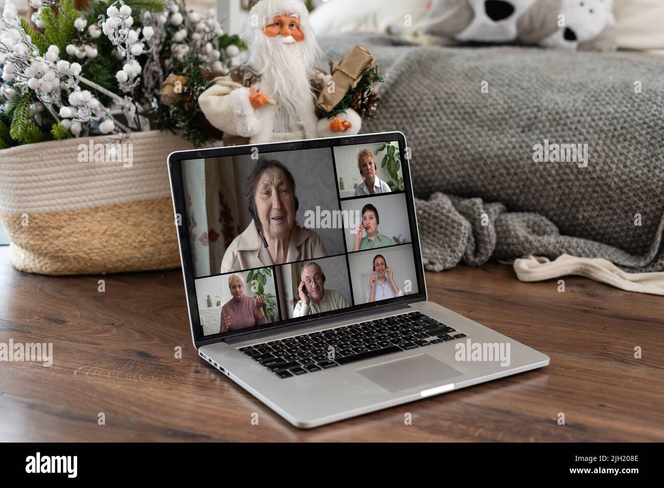 Virtual Wine Tasting Dinner Video Conference Online Event Screen Stock ...