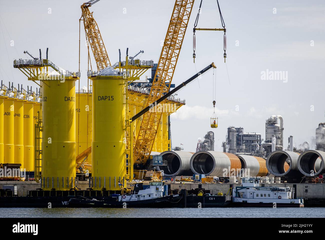 2022-07-14 11:48:02 ROTTERDAM - The SIF company for windmill ...