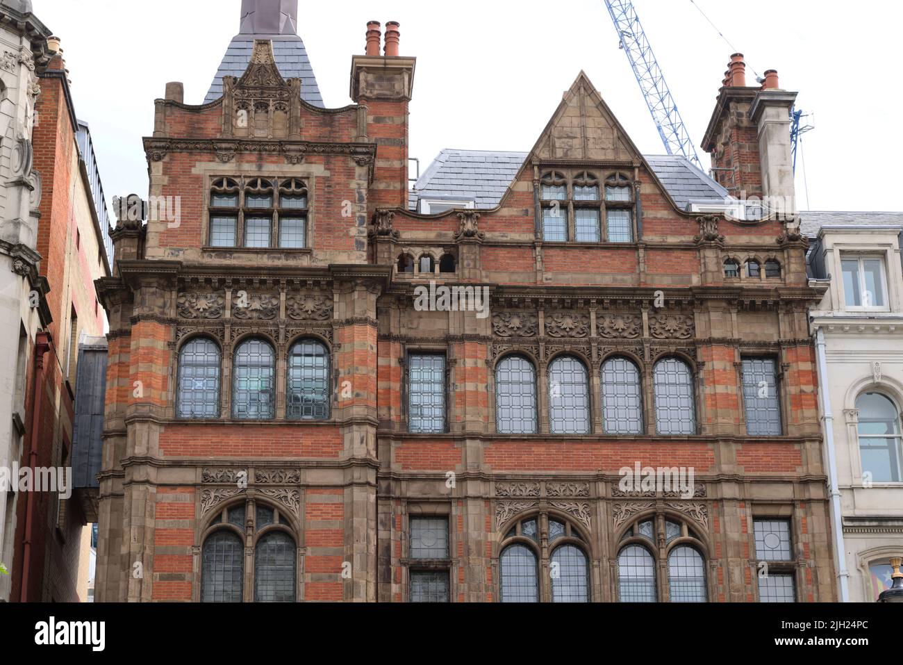 Old building in a London neighborhood Stock Photo - Alamy