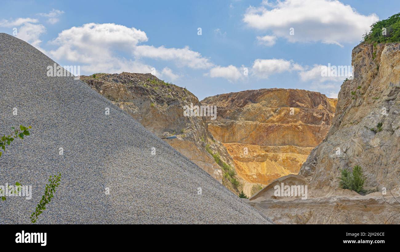 Open Quarry Mining Location Rocky Hill Side Stock Photo - Alamy