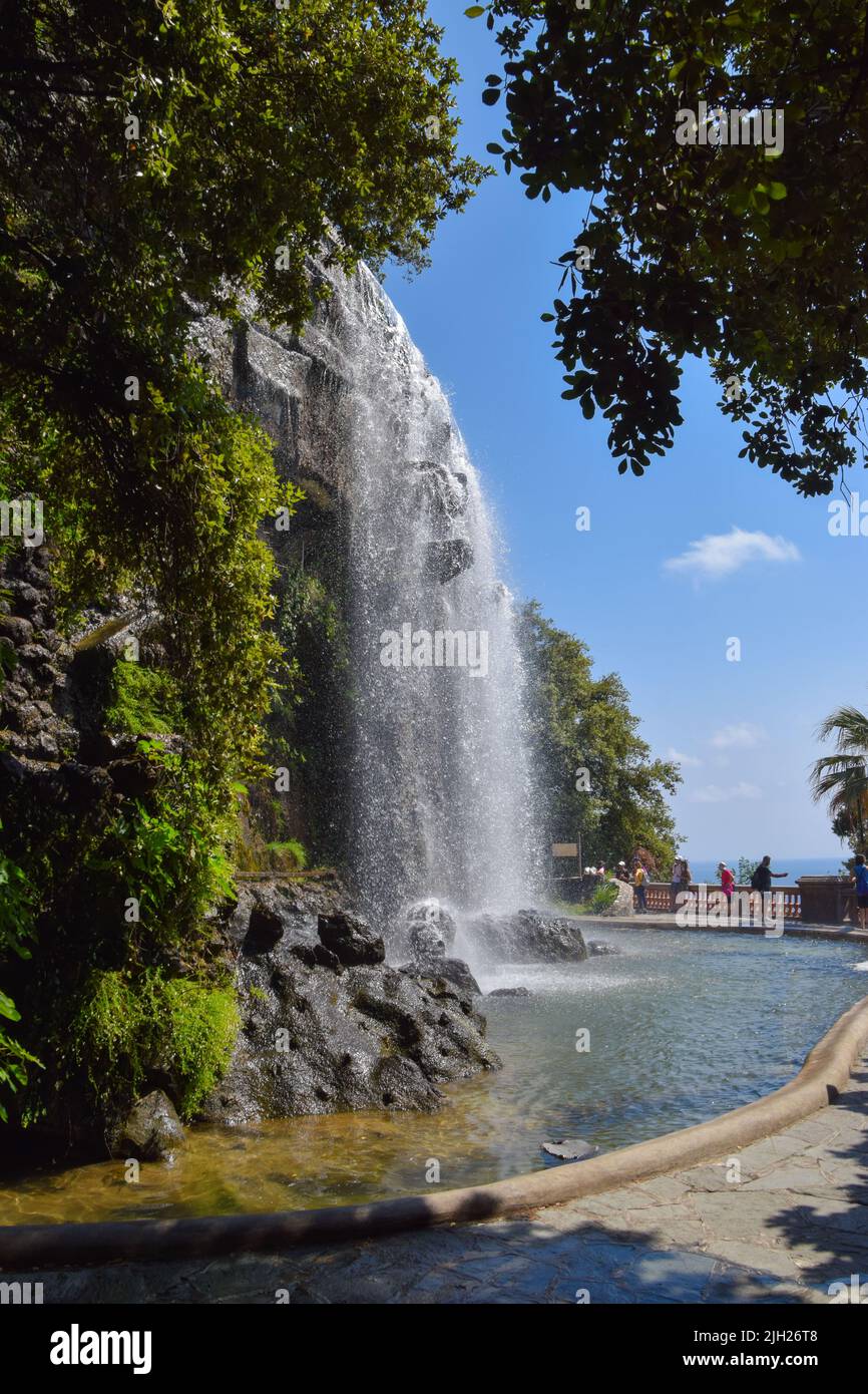 Artificial waterfall on Castle Hill, Parc de la Colline du Château ...