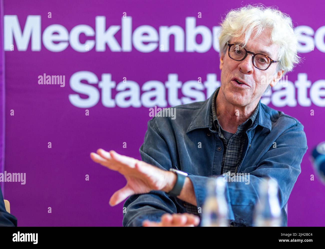Stewart copeland 1980s hi-res stock photography and images - Alamy