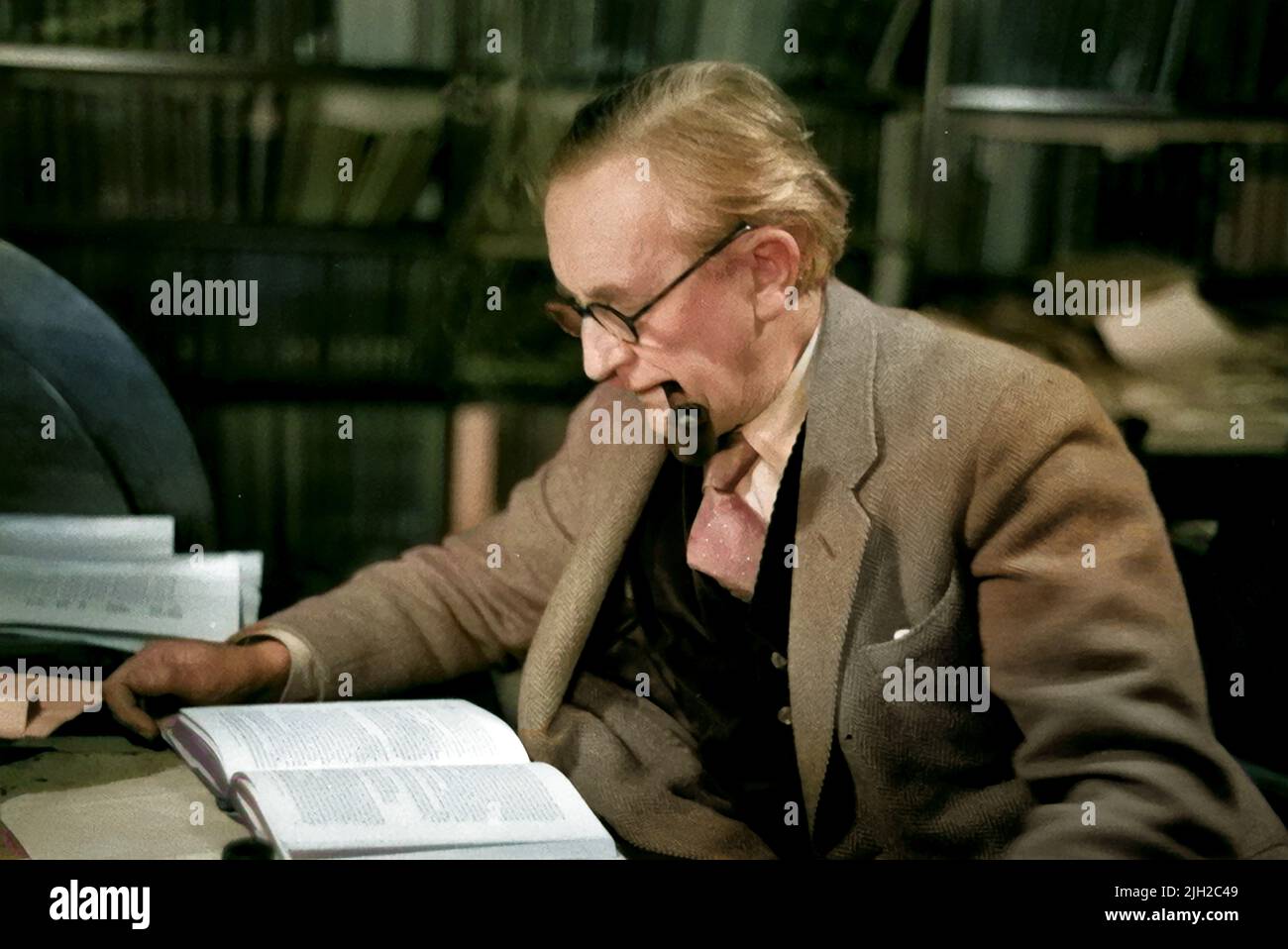 Invented languages hi-res stock photography and images - Alamy