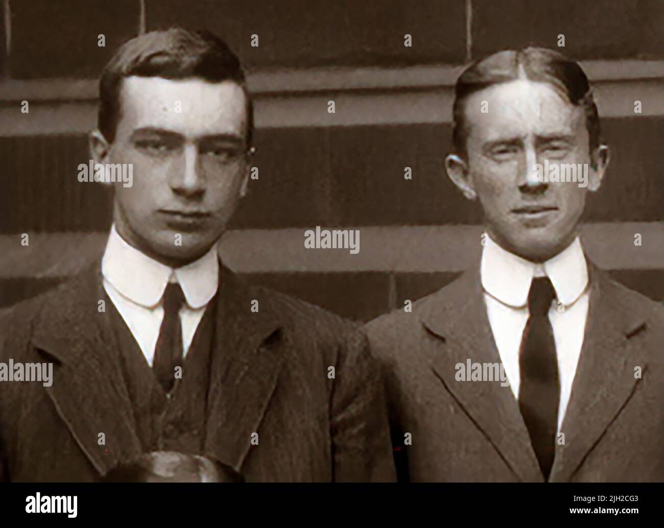 Retratos de r hi-res stock photography and images - Alamy