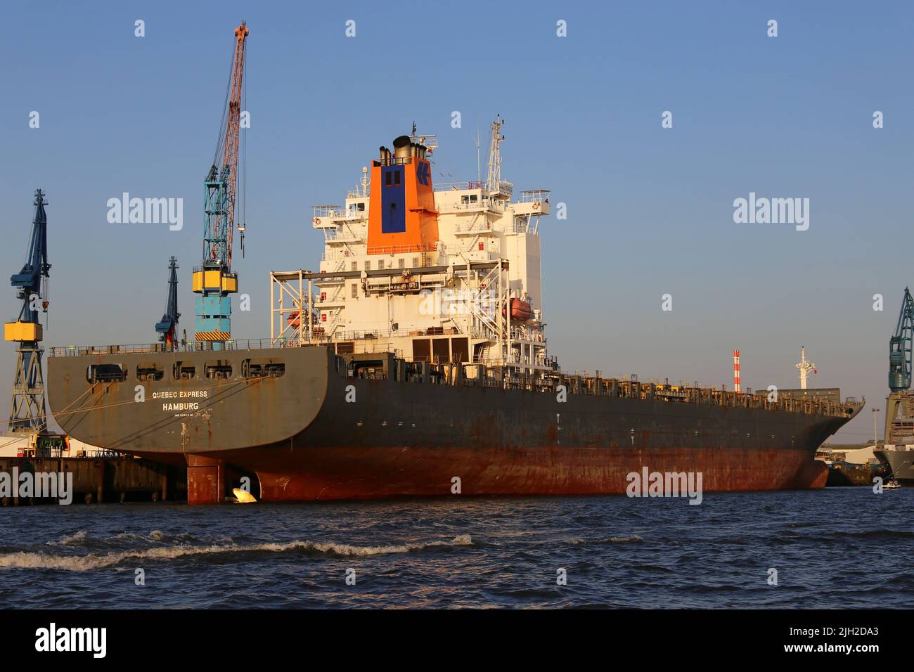 Container Frachter Quebec Express (Deutschland/Hamburg) Hat aber wohl ...