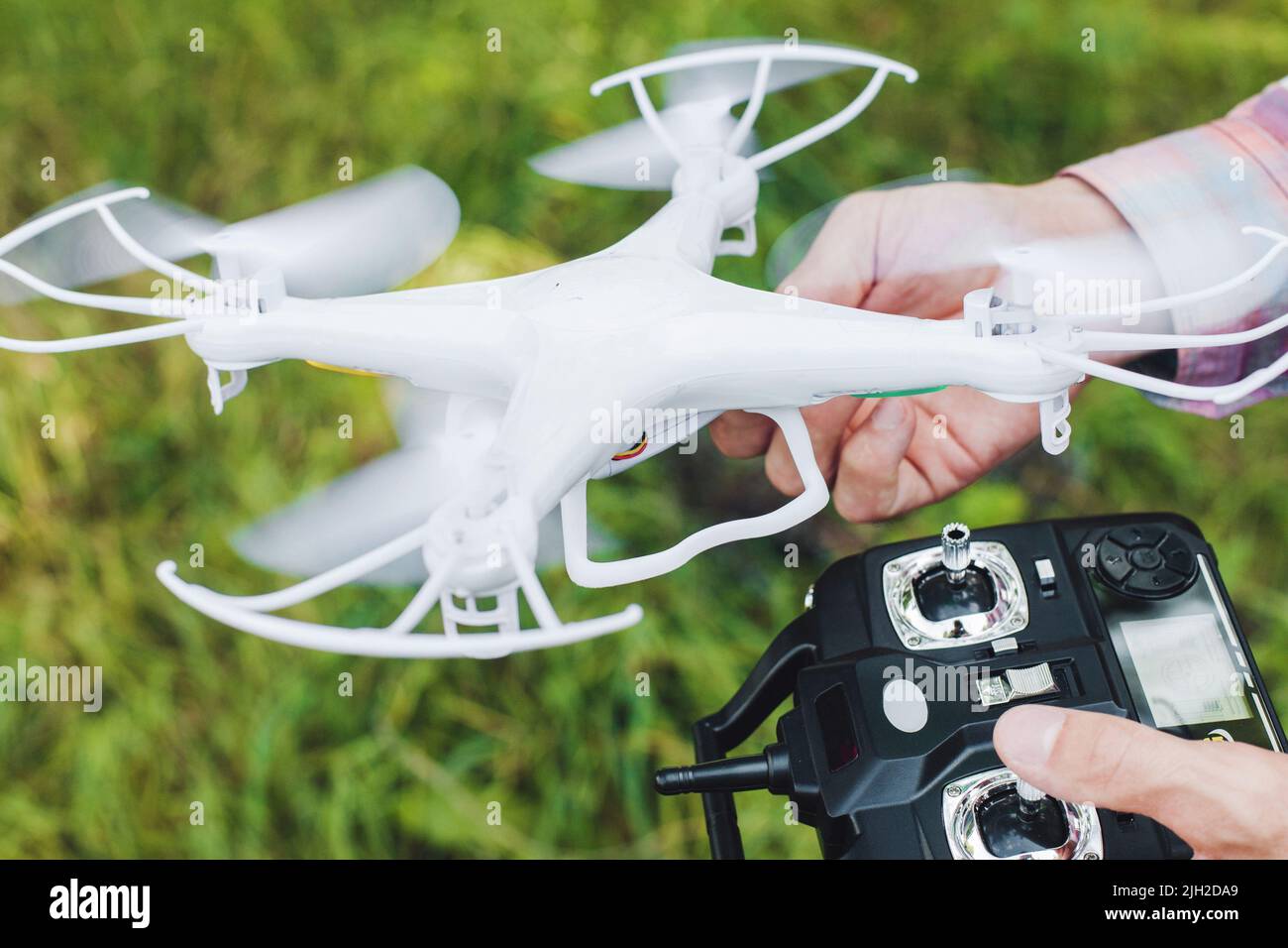 Commercial drone operator hi-res stock photography and images - Alamy