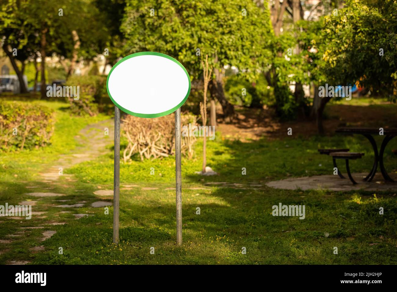 Billboard warning symbol hi-res stock photography and images - Alamy