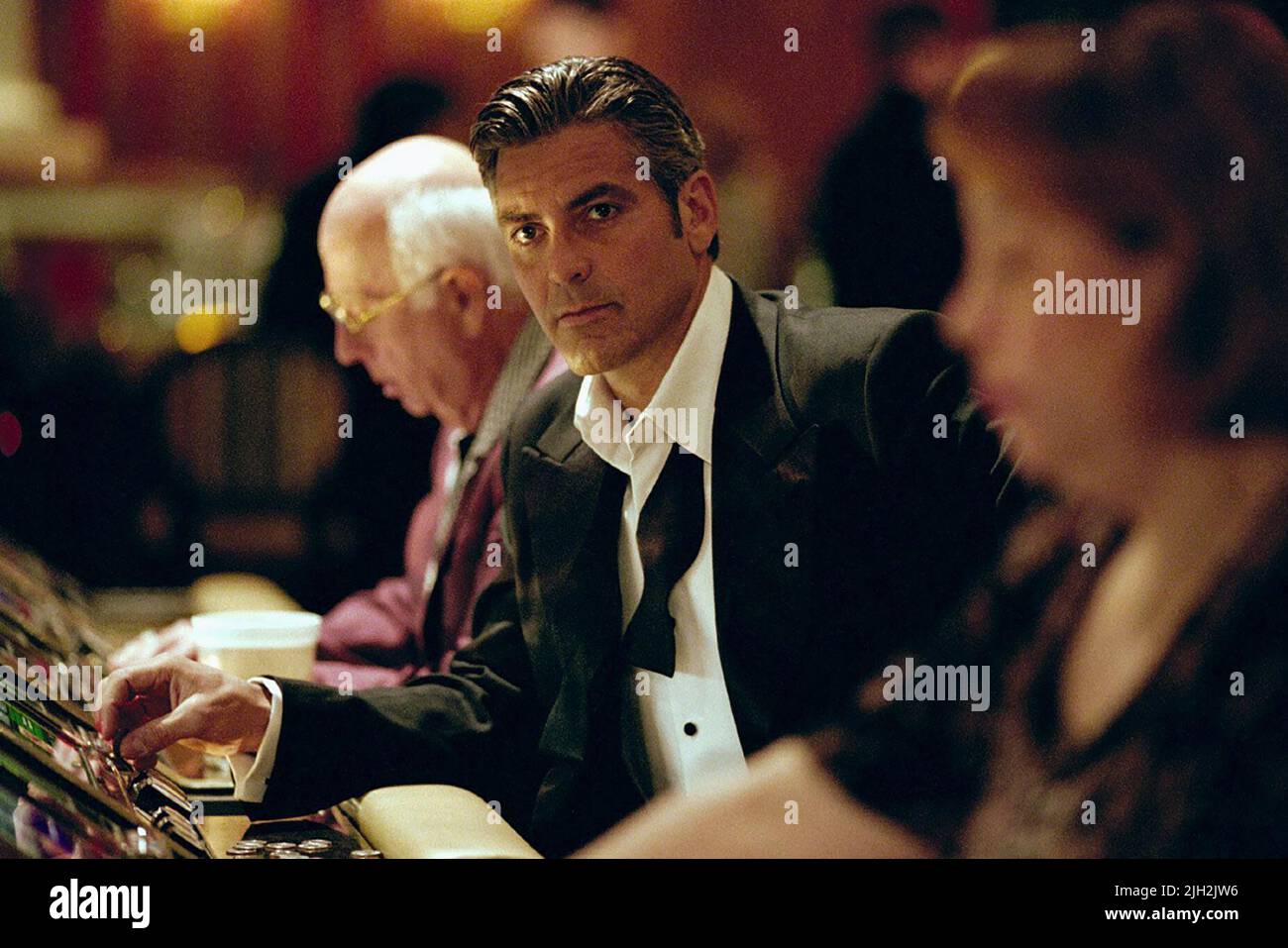 GEORGE CLOONEY, OCEAN'S ELEVEN, 2001 Stock Photo - Alamy