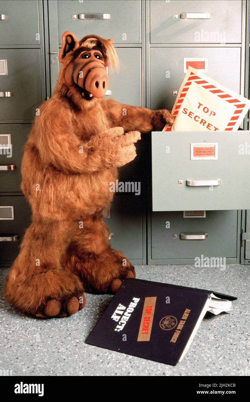 ALF, ALF, 1986 Stock Photo - Alamy