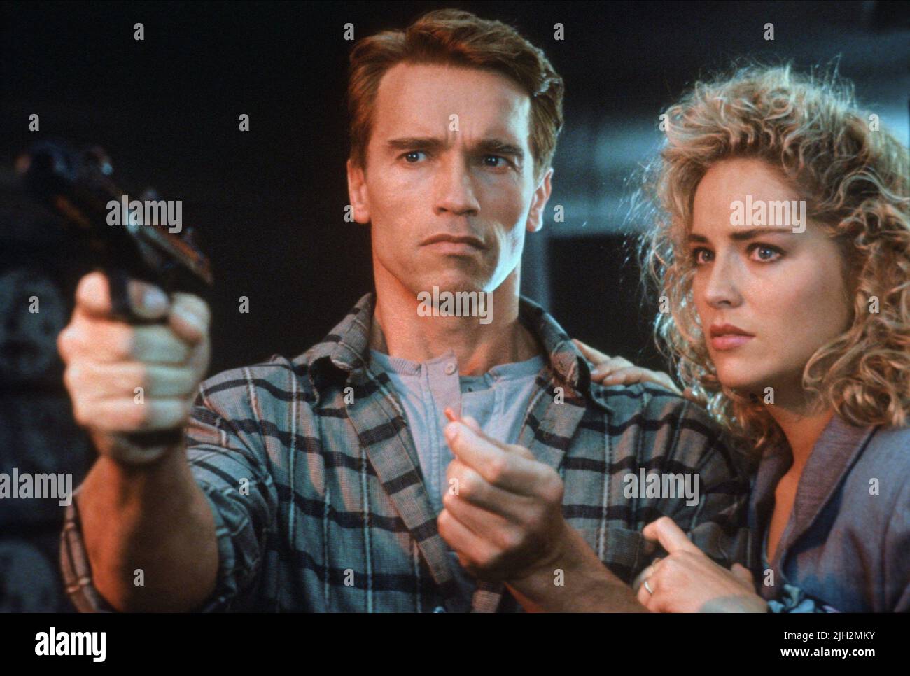 Total recall schwarzenegger hi-res stock photography and images - Alamy