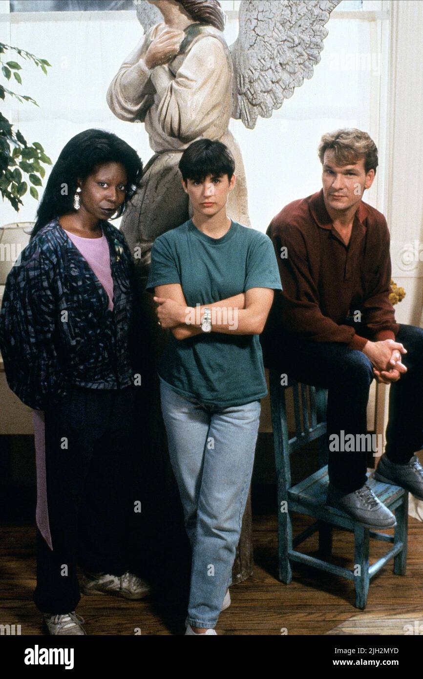 GOLDBERG,MOORE,SWAYZE, GHOST, 1990 Stock Photo - Alamy