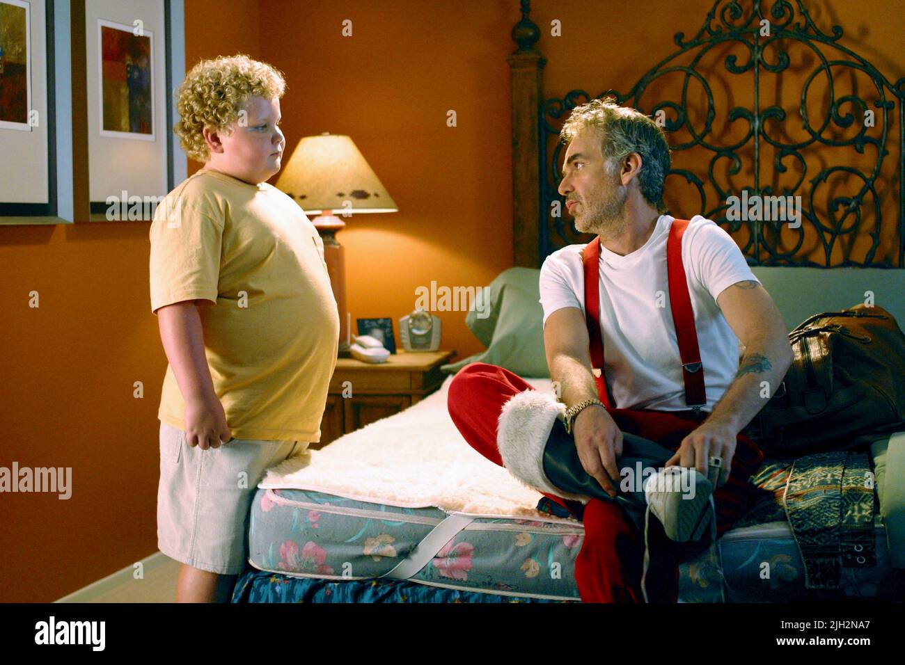Bad santa movie hi-res stock photography and images - Alamy