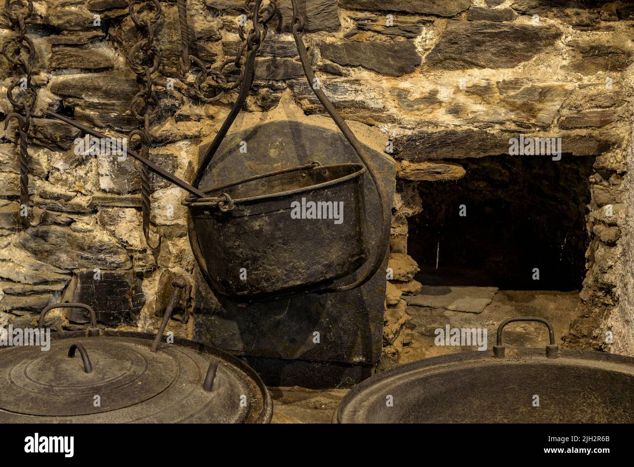 Details inside of the Çò de Joanchiquet Ecomuseum, in Vilamòs (Aran ...