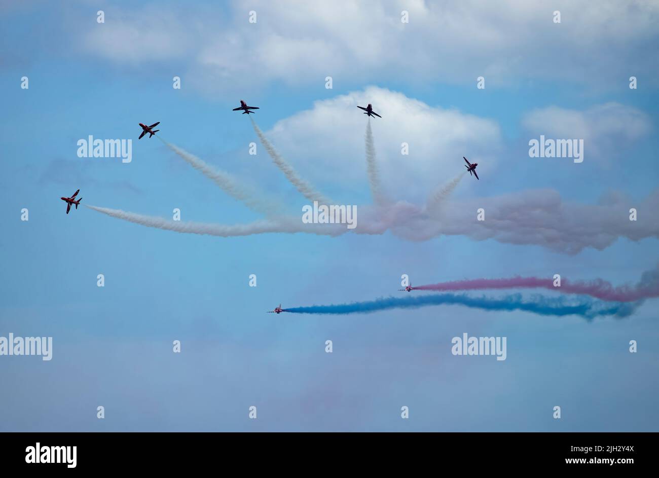 The Red Arrows are the elite display flight team of the Royal Air Force ...