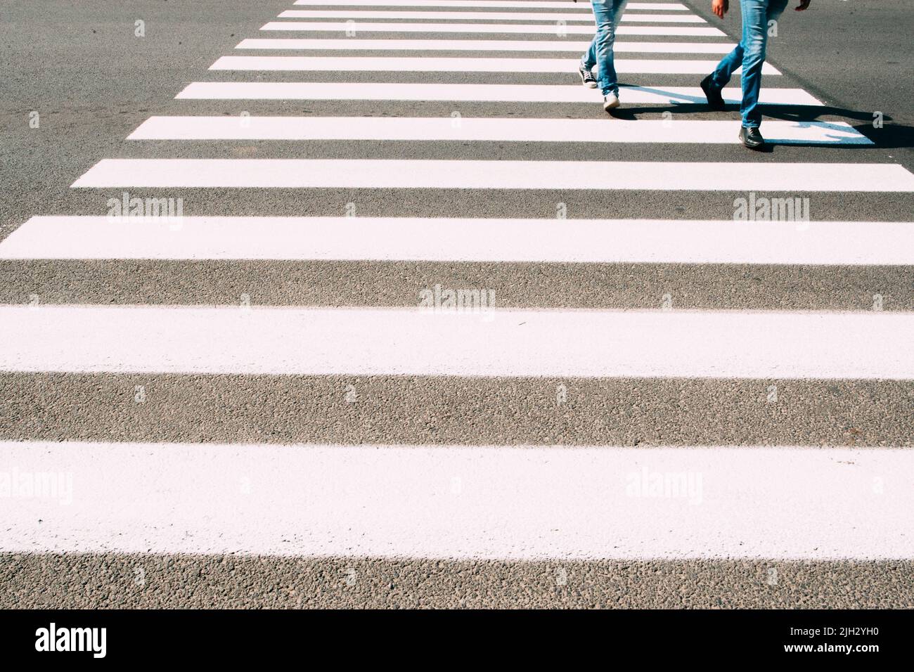 Pedestrian traffic movement on city hi-res stock photography and images ...