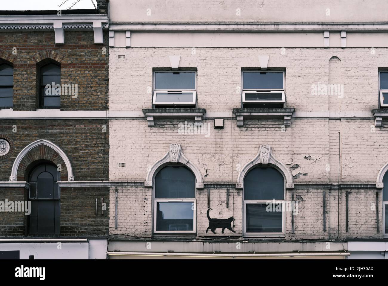 Derelict building camden hi-res stock photography and images - Alamy