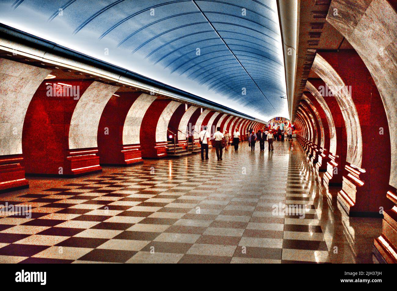 Victory park station hi-res stock photography and images - Alamy