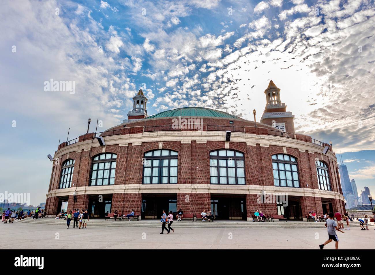 Chicago lakefront hi-res stock photography and images - Alamy