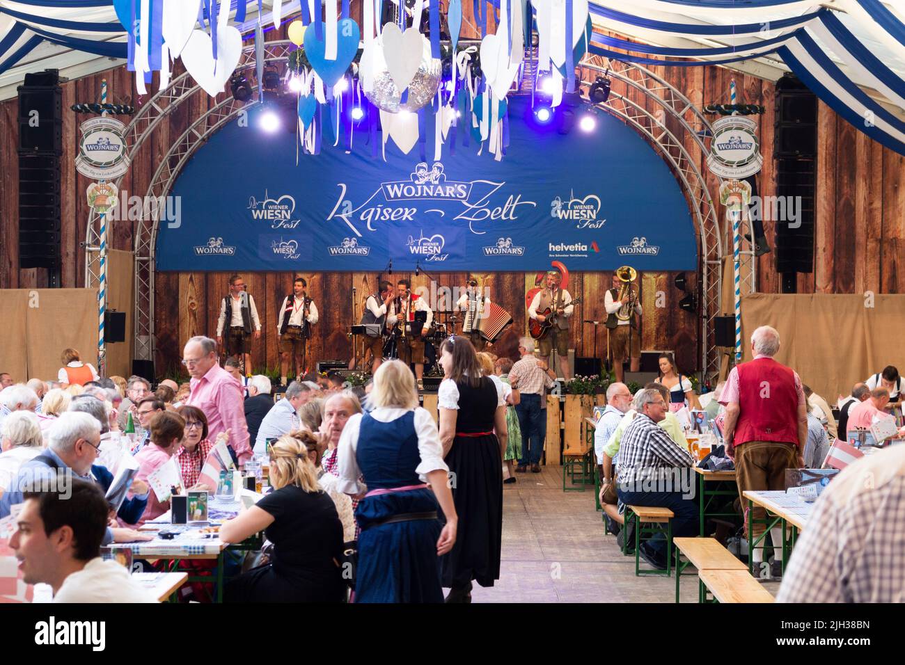 VIENNA, AUSTRIA - October 11, 2018: People drinking beer and enjoying ...