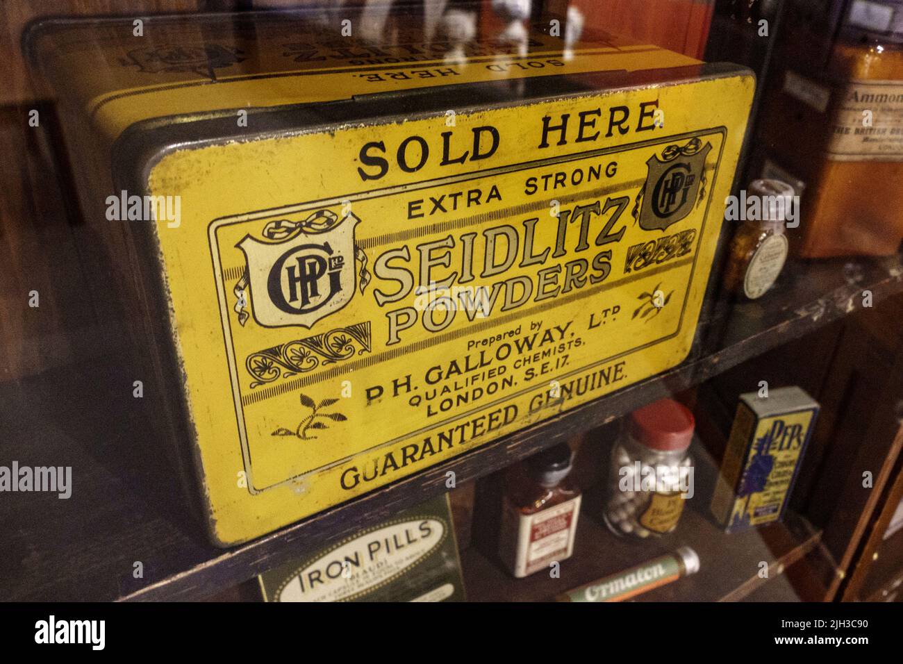 Seidlitz powders hi-res stock photography and images - Alamy