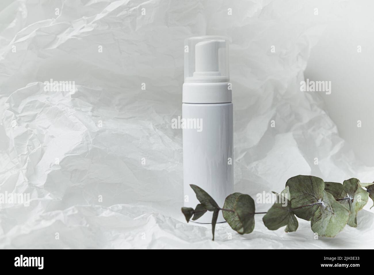 Empty sample bottle hi-res stock photography and images - Alamy