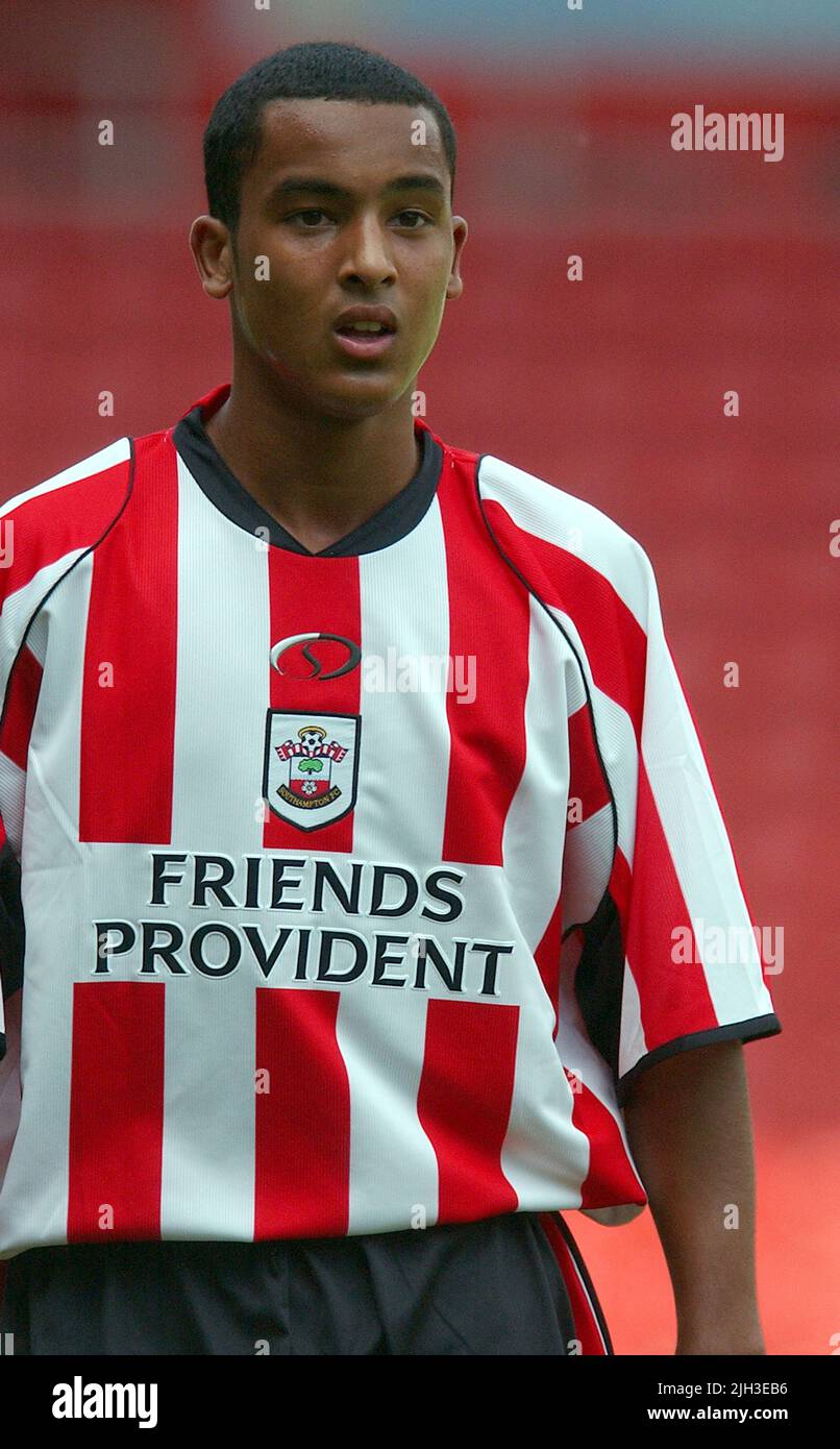 Southamptons theo walcott hi-res stock photography and images - Alamy