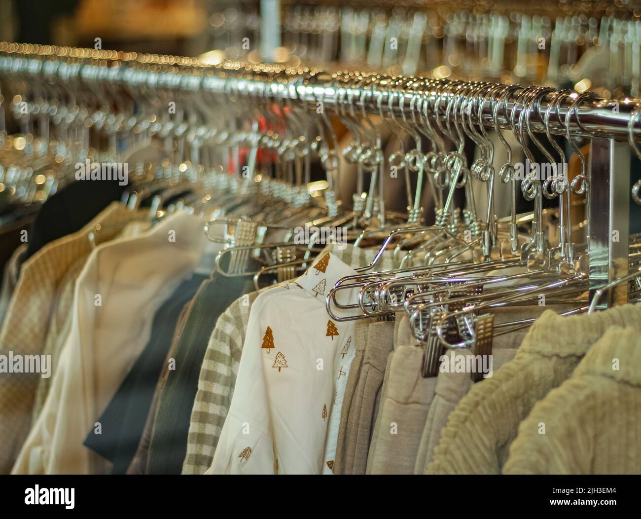 Womens clothing store interior hi-res stock photography and images - Alamy