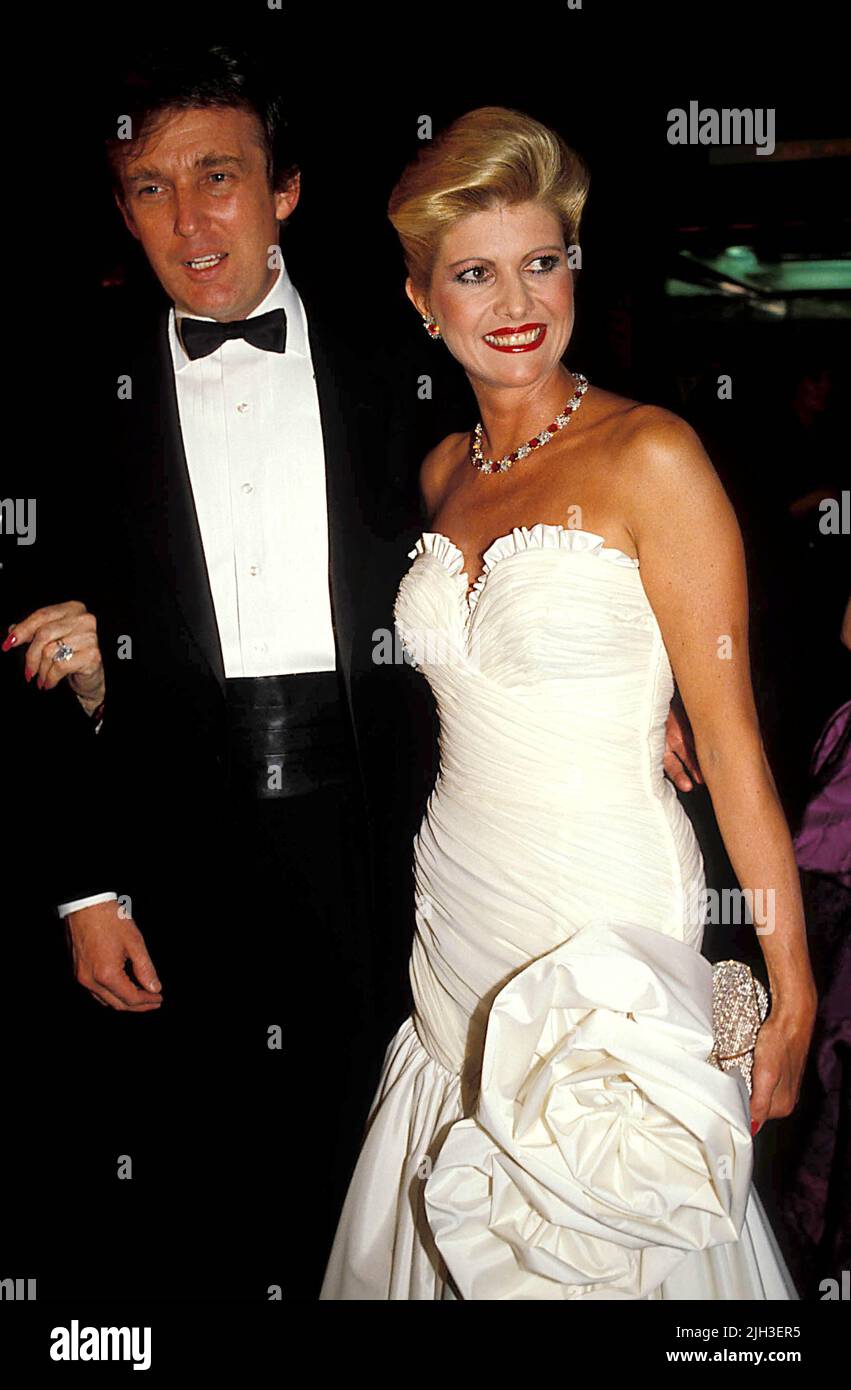 Circa 1985 - New York, New York, U.S. - DONALD TRUMP and IVANA TRUMP in ...