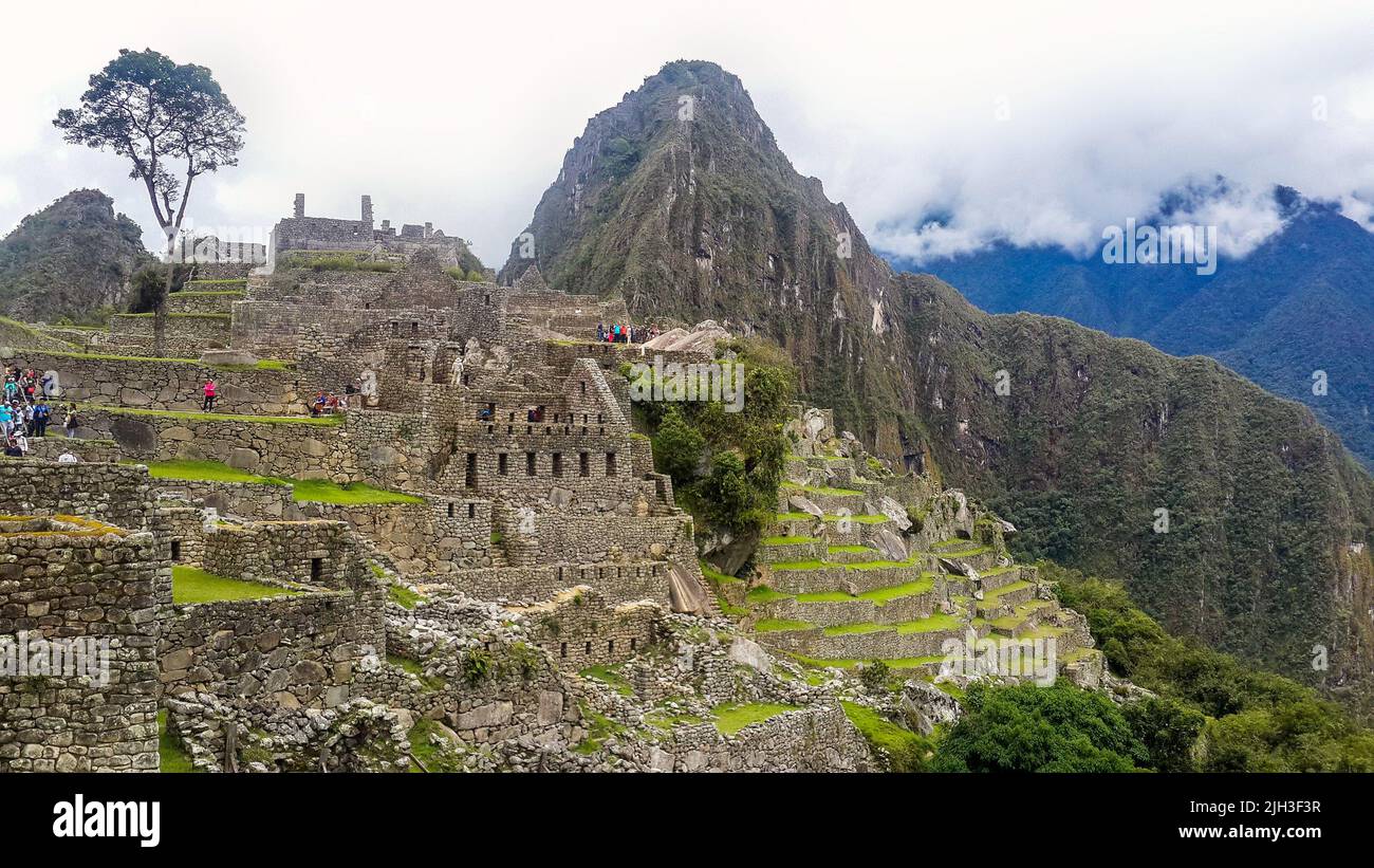 Stunning Machu Piccu city view, high angle. Spectacular nature scenery ...