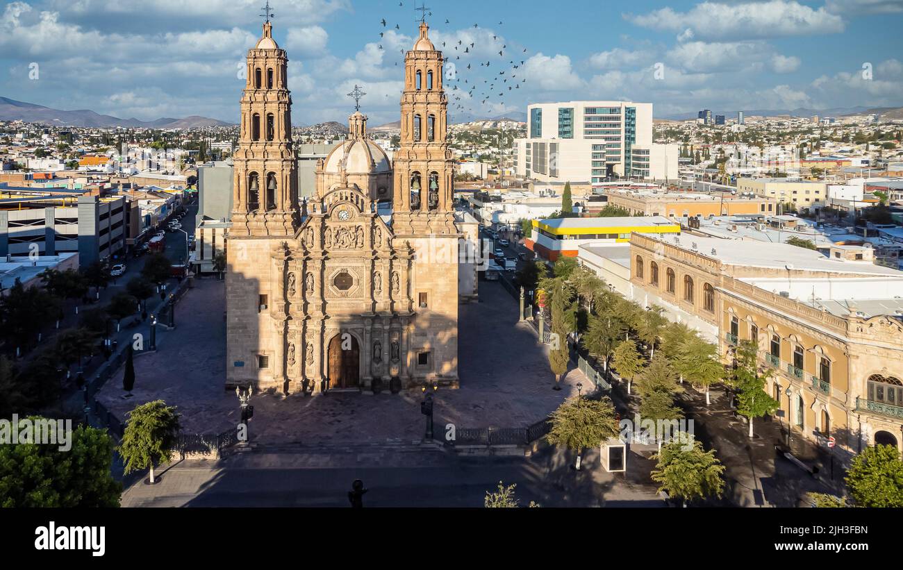 Town square at Chihuahua city Stock Photo - Alamy