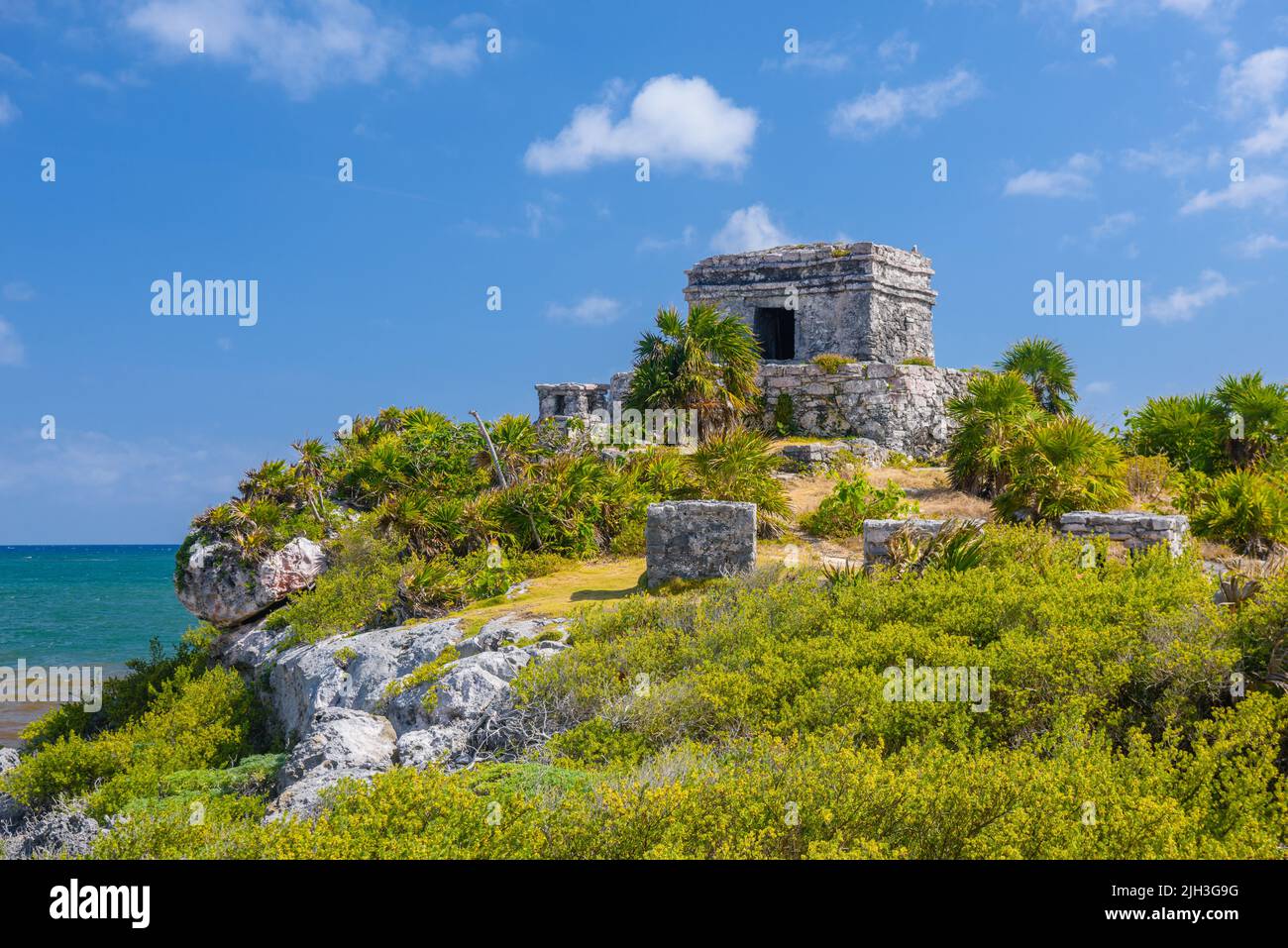Structure 45, offertories on the hill near the beach, Mayan Ruins in ...