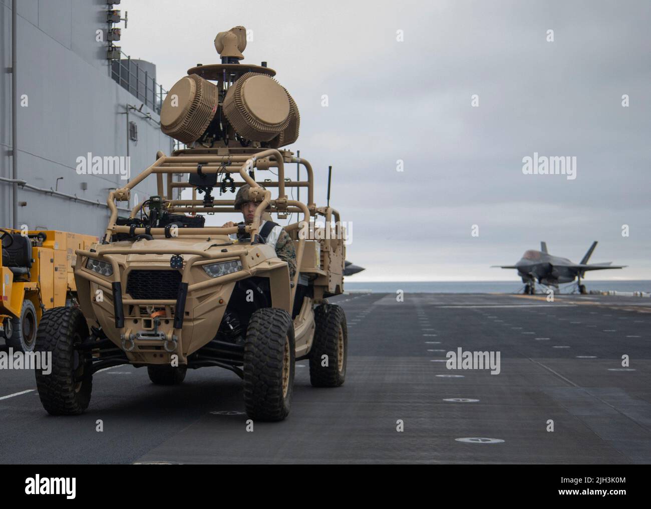 PACIFIC OCEAN (July 13, 2022) - U.S. Marine Corps Light Marine Air ...