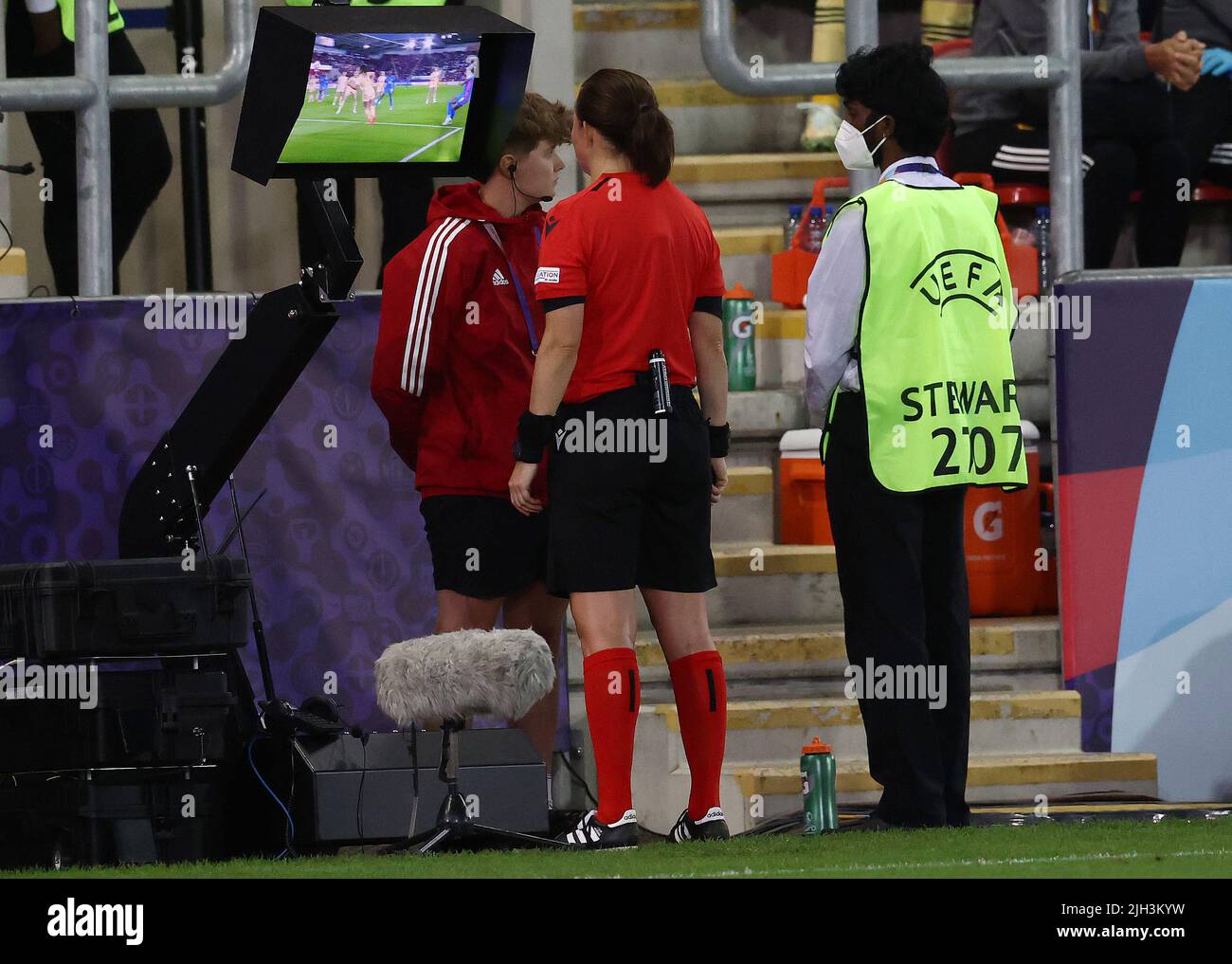 Rotherham, UK, 14th July 2022. Referee Cheryl Foster watches the var ...