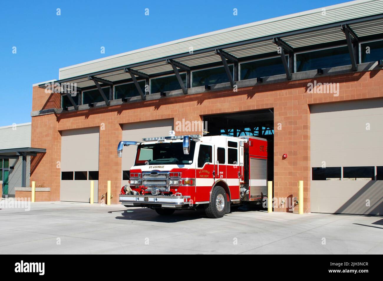 Saint george fire department hi-res stock photography and images - Alamy