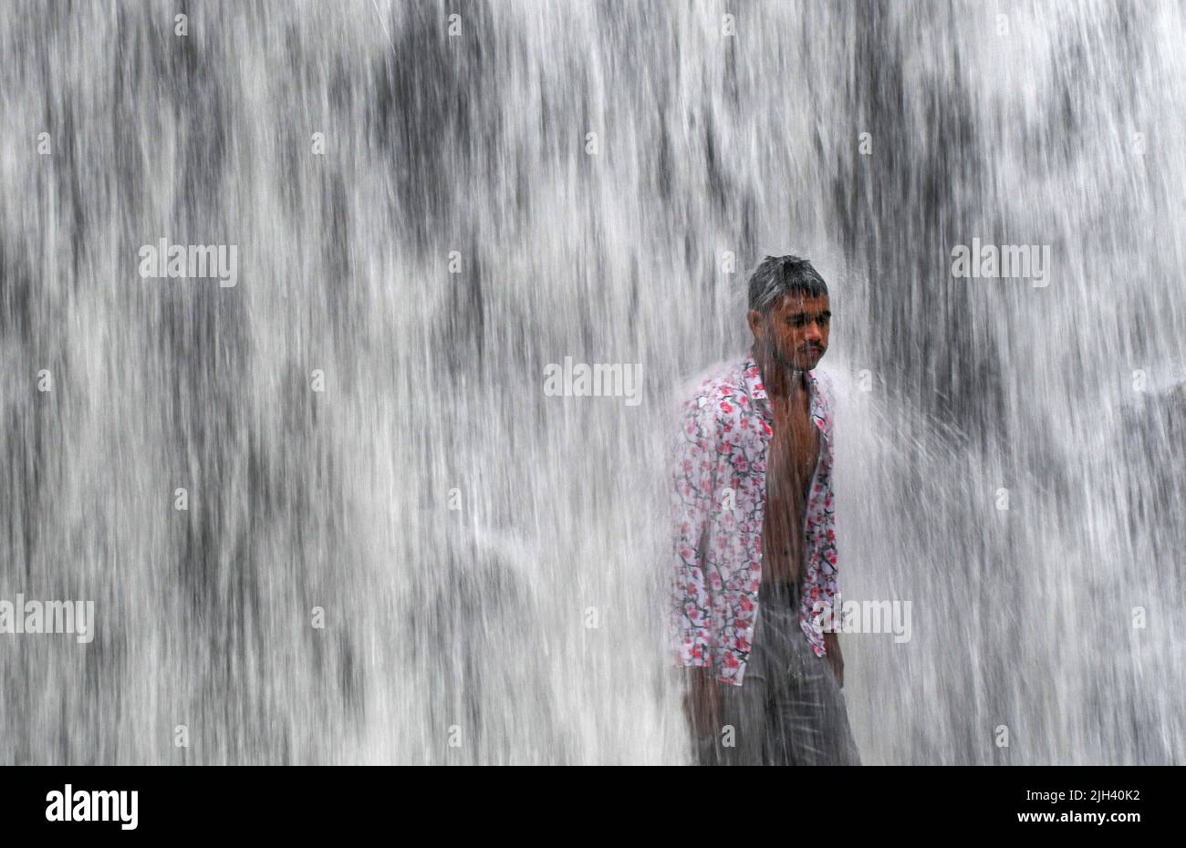 Incessant rain hi-res stock photography and images - Alamy