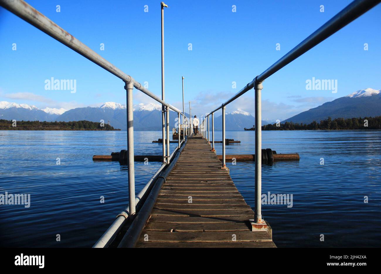 Beautiful te anau new zealand hi-res stock photography and images - Alamy