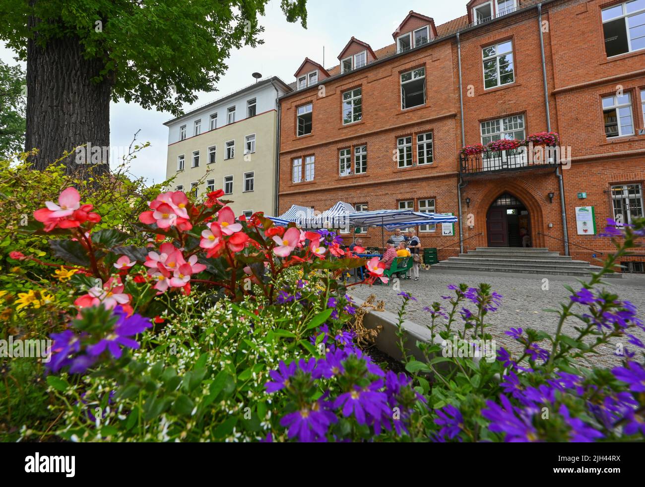 Zossen, Germany. 30th June, 2022. The town hall of the city of Zossen ...