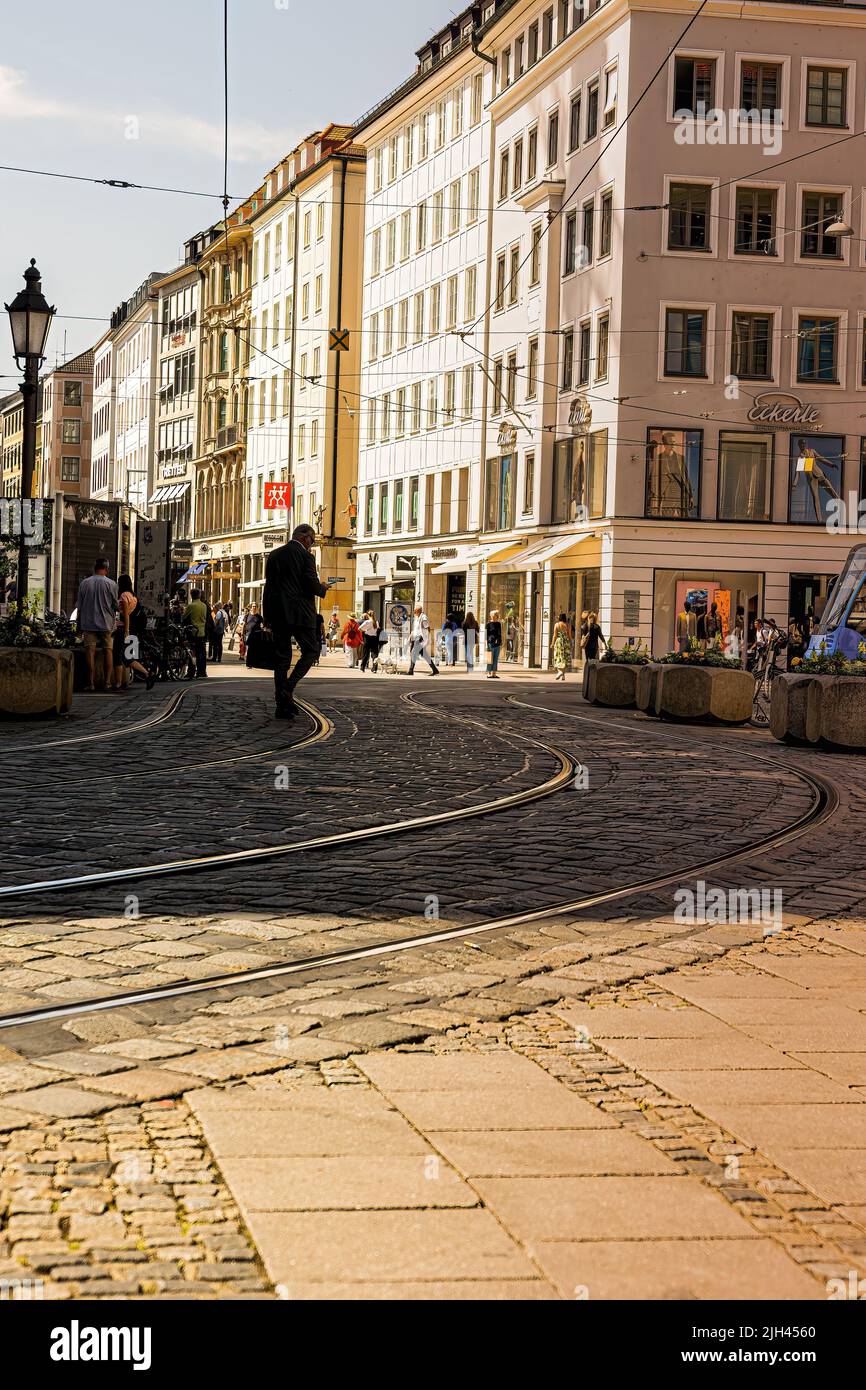 Fußgangerzone hi-res stock photography and images - Alamy