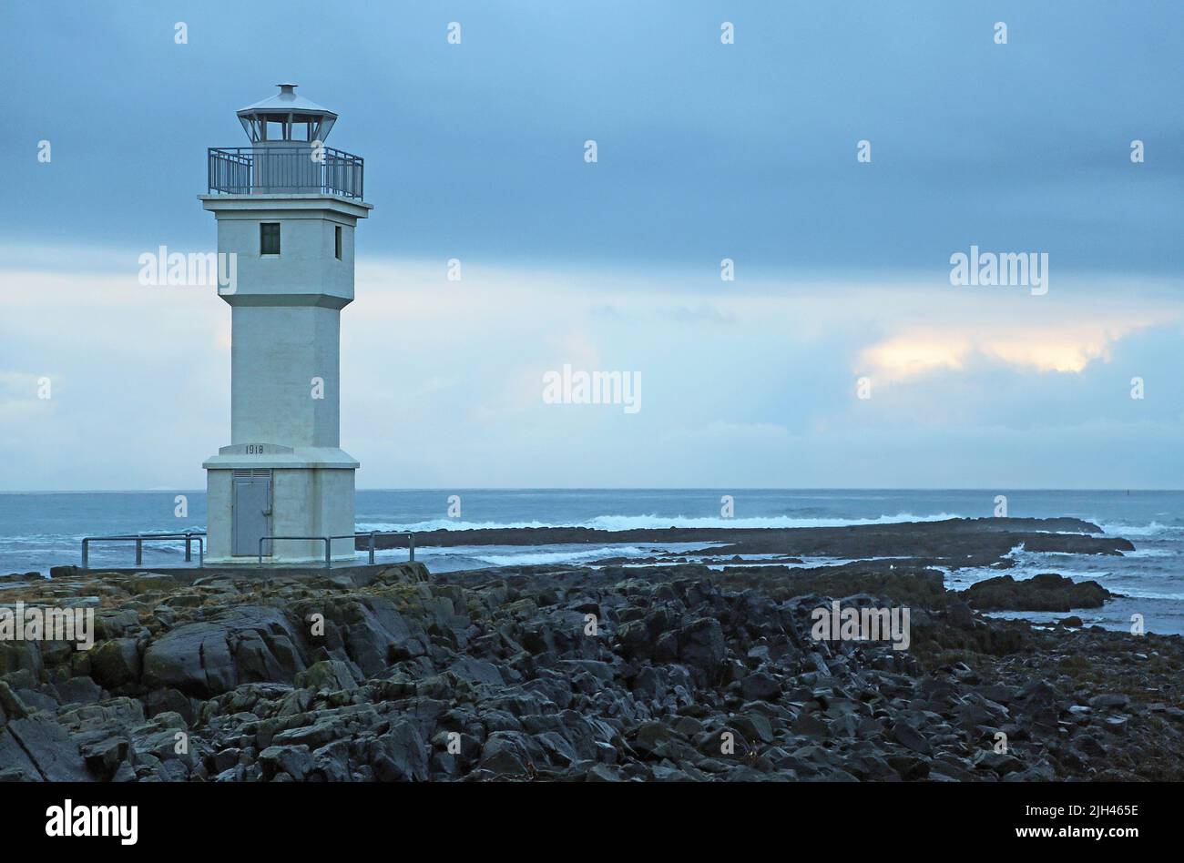 Arctic lighthouse hi-res stock photography and images - Alamy