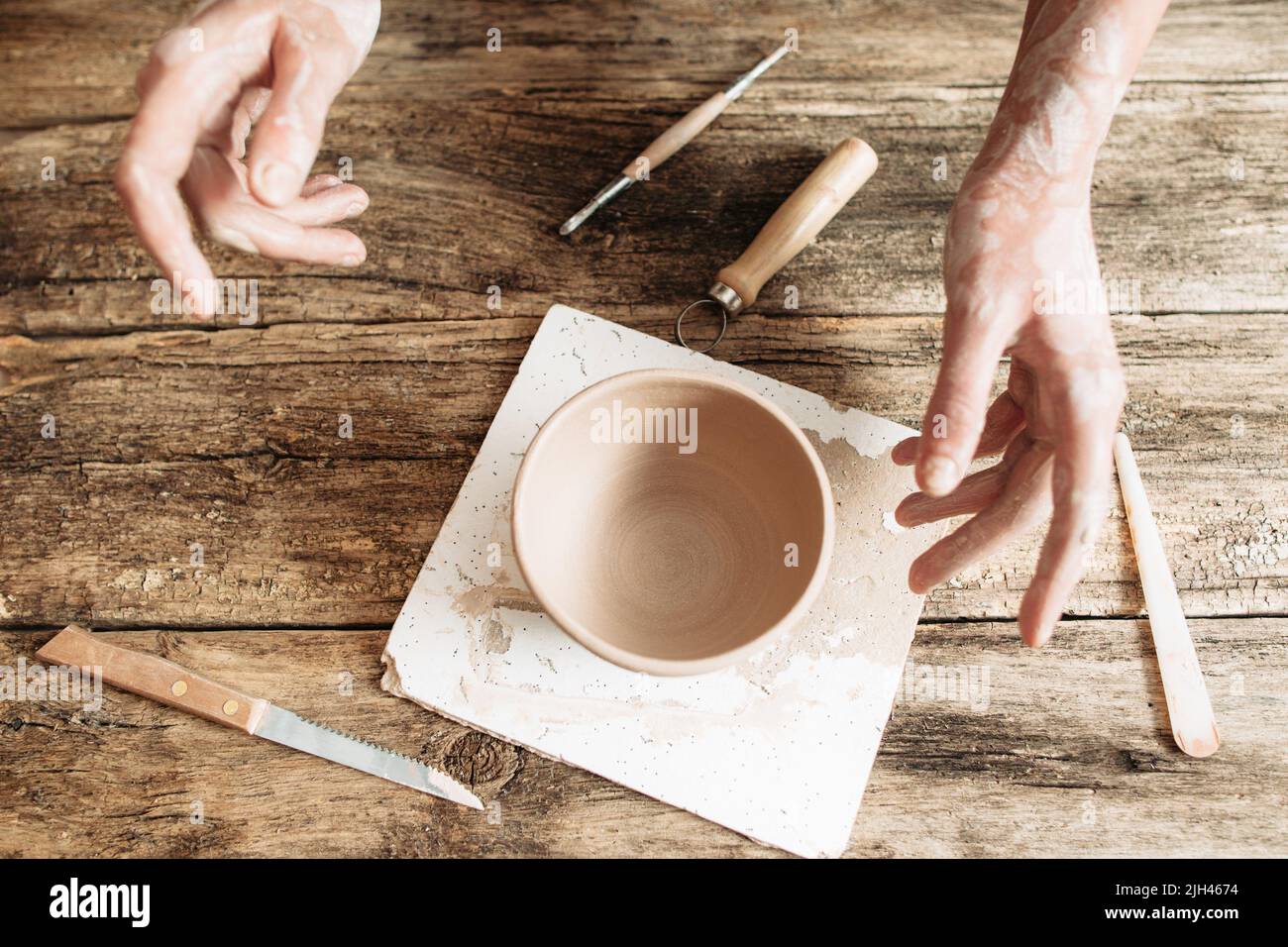 Clay bowl hi-res stock photography and images - Alamy