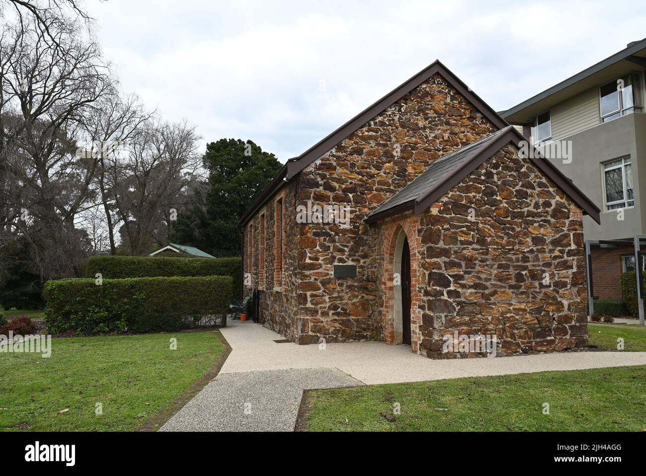 Pioneer building hi-res stock photography and images - Alamy